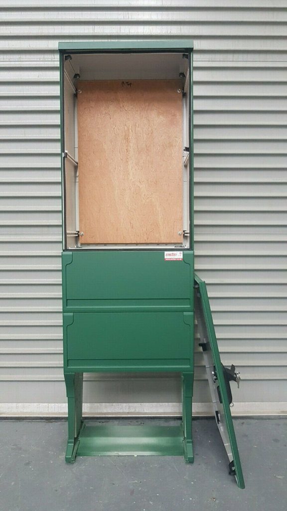 Free Standing Electric Meter Box GRP Cabinet W530xH800xD320+ Pedestal ...